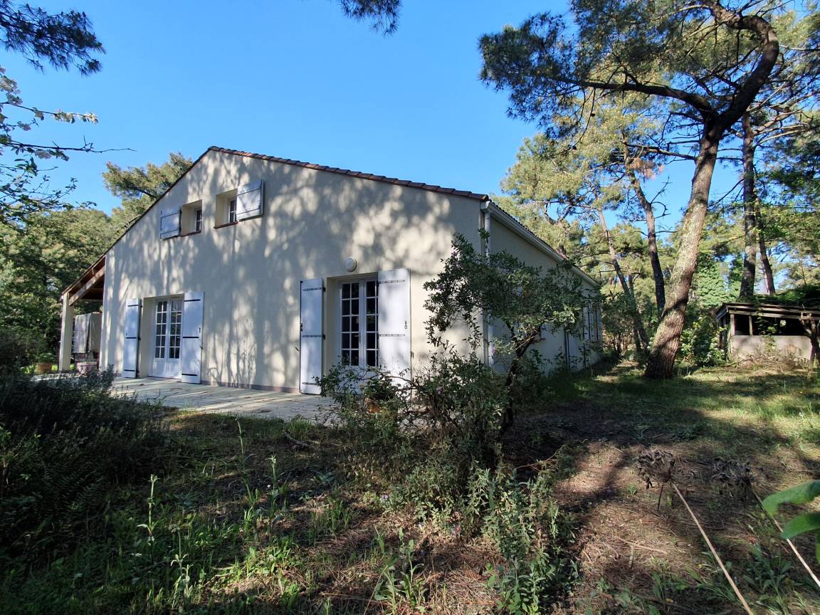 210 M² Maison De Vacances ∙ 4 Chambres ∙ 10 Personnes - Saint-Michel-en-l'Herm