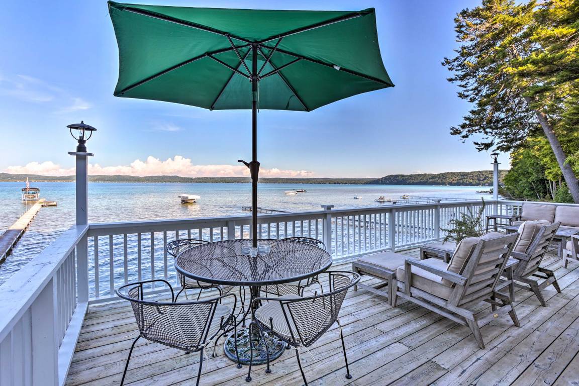 139 M² Casa Rural ∙ 3 Habitaciones ∙ 8 Huéspedes - Glen Lake, MI