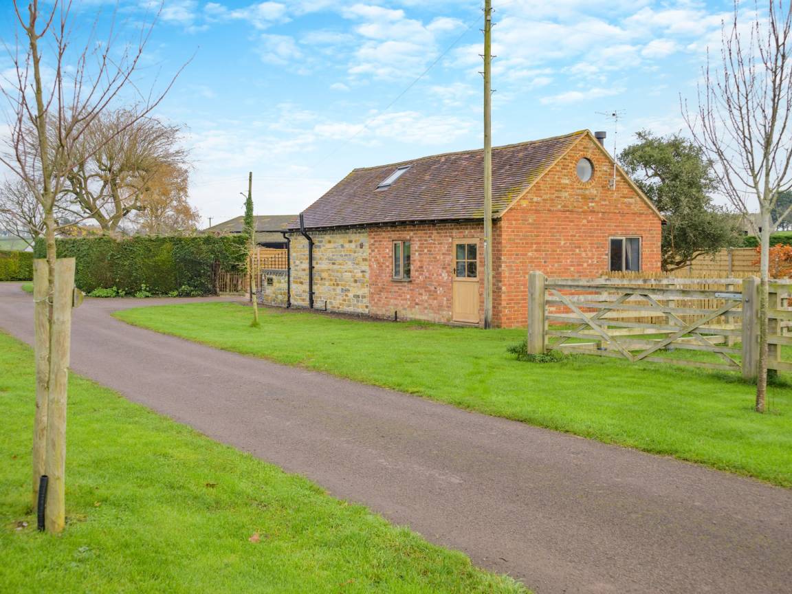 Cottage ∙ 1 Bedroom ∙ 2 Guests - Tewkesbury