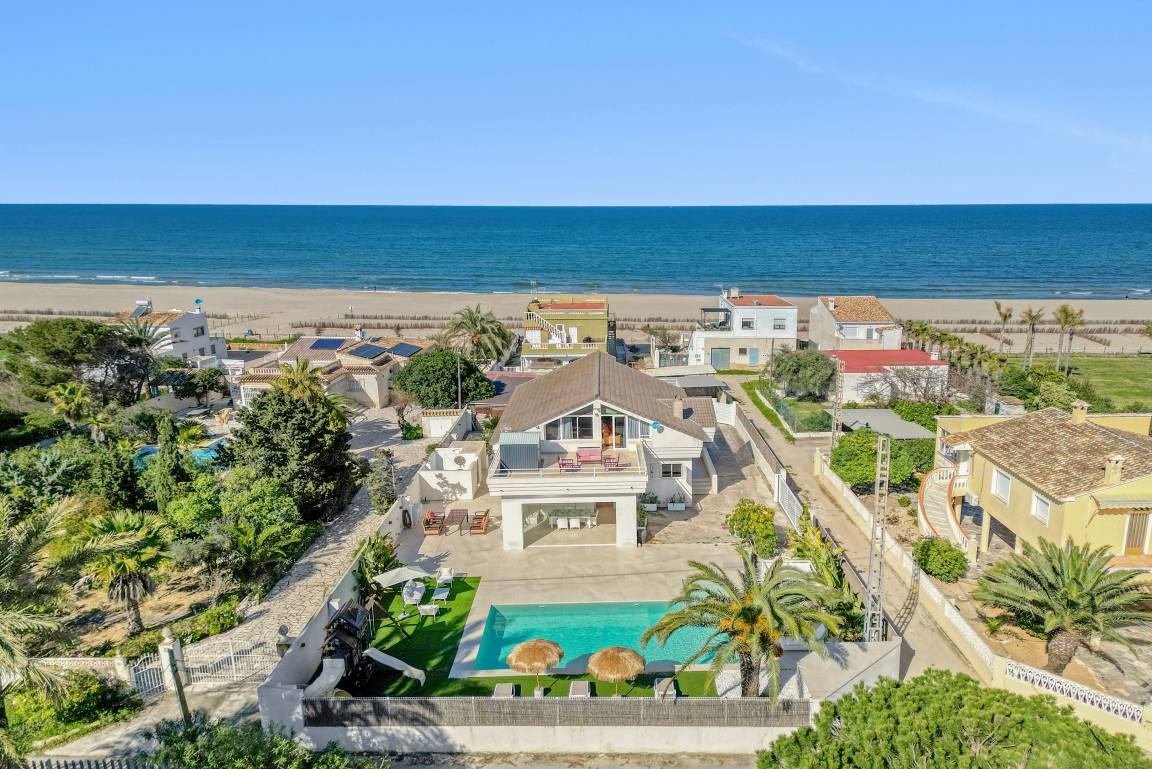 300 M² Villa ∙ 5 Slaapkamers ∙ 14 Gasten - Oliva