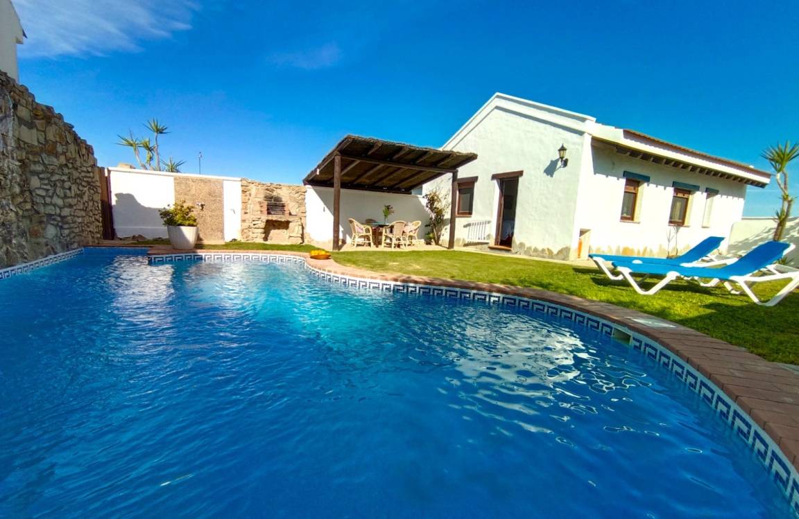 75 M² House ∙ 2 Bedrooms ∙ 4 Guests - El Palmar de Vejer