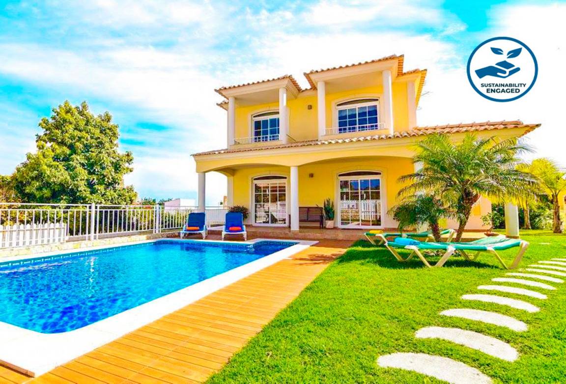 269 M² Villa ∙ 3 Bedrooms ∙ 10 Guests - Porches
