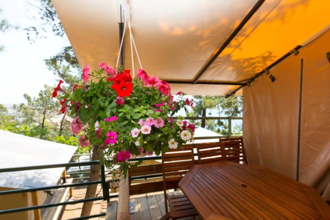 30 M² Tente ∙ 2 Chambres ∙ 5 Personnes - Calella