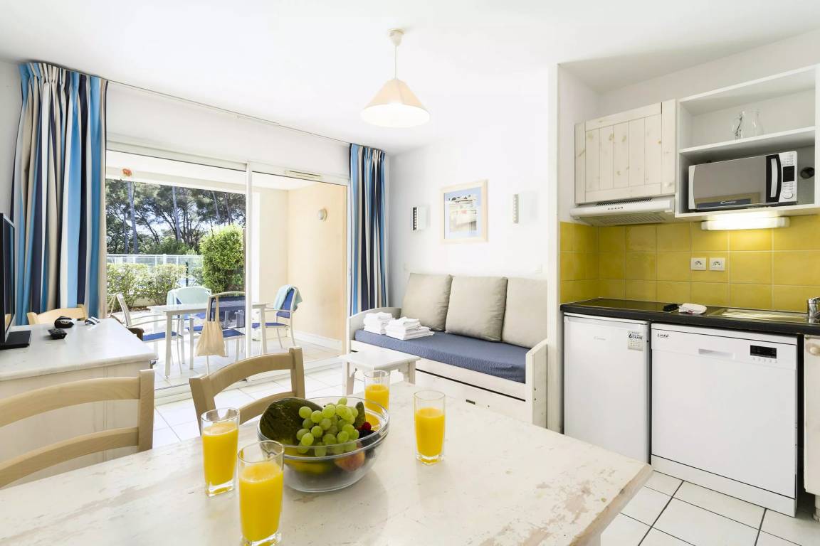 31 M² Apartment ∙ 1 Bedroom ∙ 4 Guests - Sanary-sur-Mer