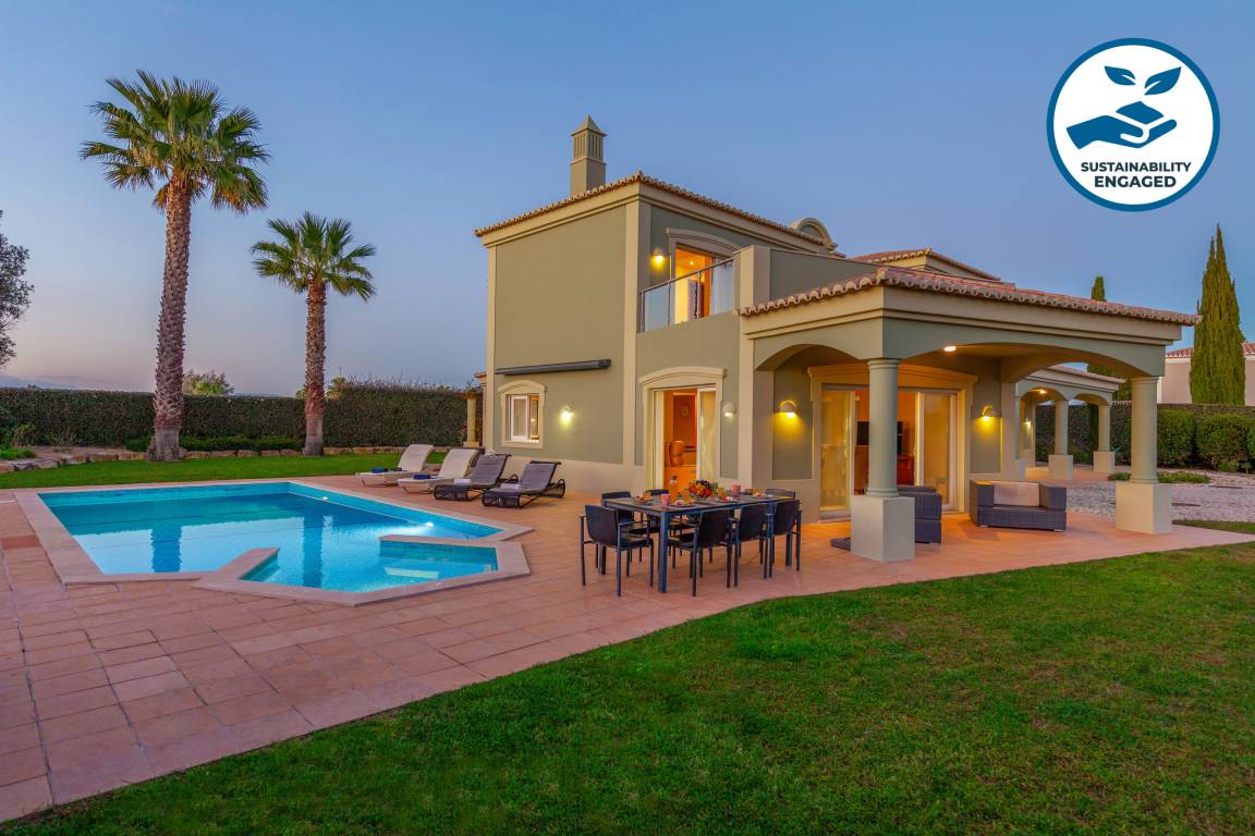 250 M² Villa ∙ 4 Chambres ∙ 11 Personnes - Portimão