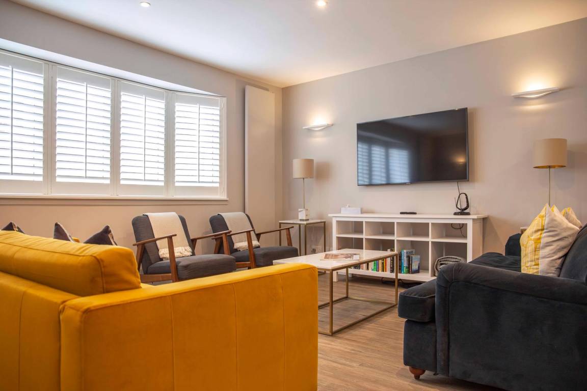 94 M² Apartamento ∙ 2 Habitaciones ∙ 4 Huéspedes - Londres