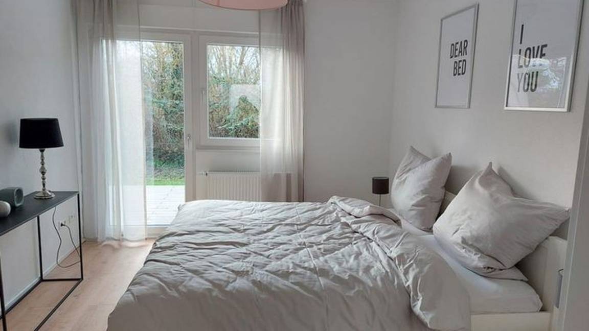 64 M² Ferienwohnung ∙ 1 Schlafzimmer ∙ 2 Gäste - Kandel
