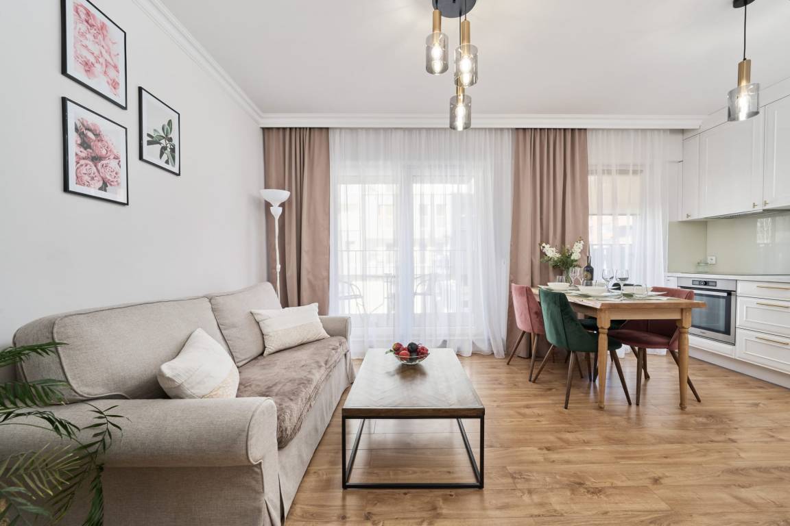 56 M² Appartement ∙ 2 Slaapkamers ∙ 6 Gasten - Wrocław