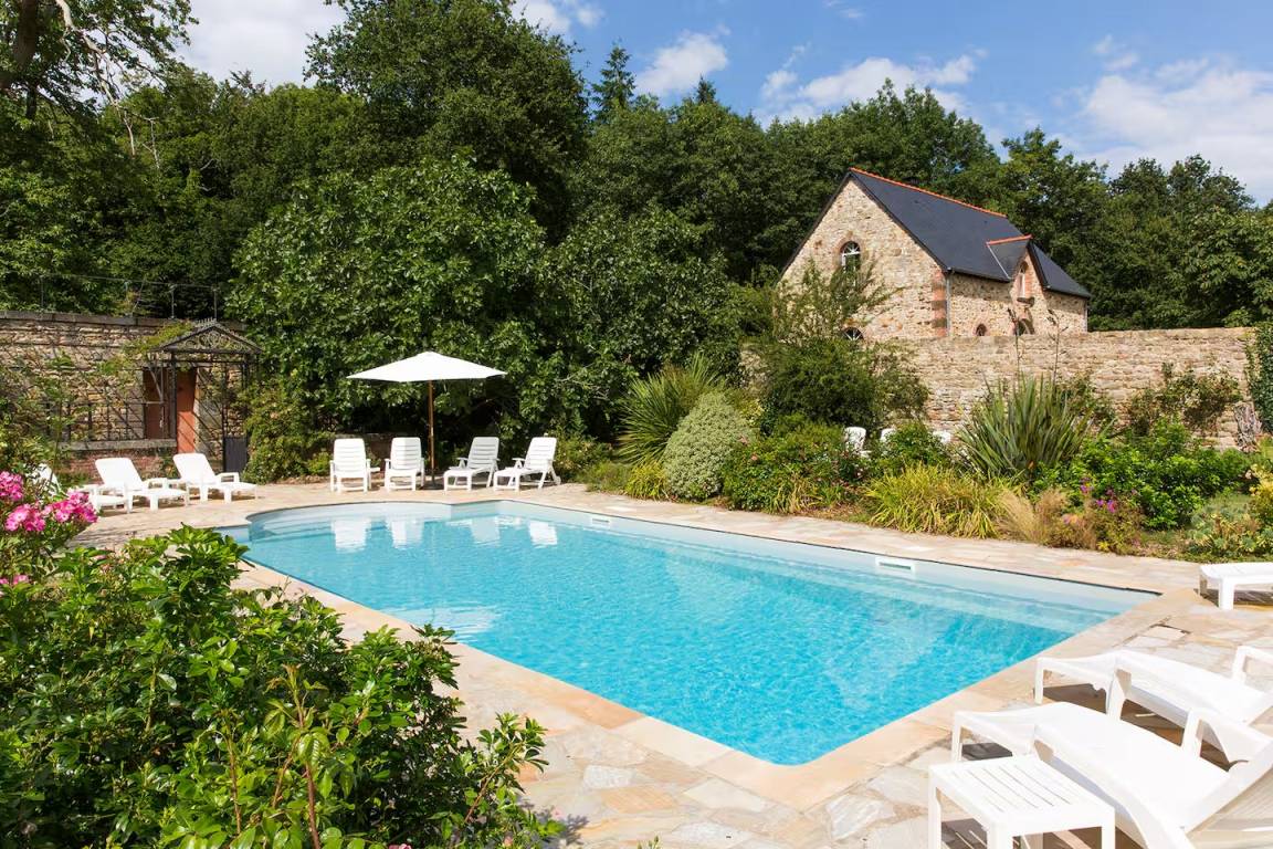 140 M² Maison De Vacances ∙ 3 Chambres ∙ 6 Personnes - Combourg