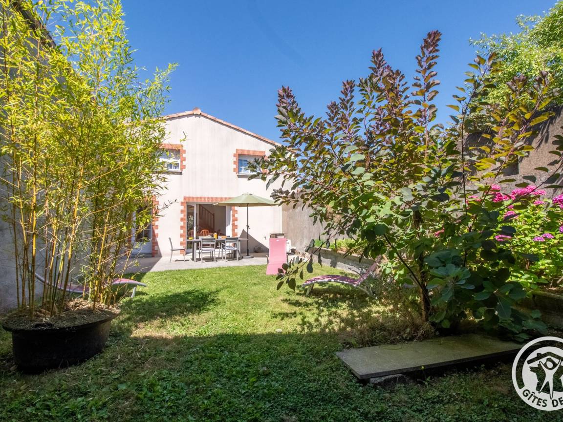 64 M² Cottage ∙ 2 Chambres ∙ 5 Personnes - Mortagne-sur-Sèvre