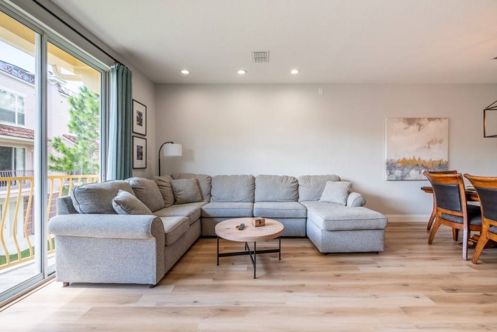 House ∙ 3 Bedrooms ∙ 6 Guests - CoCo Key Water Park, Orlando