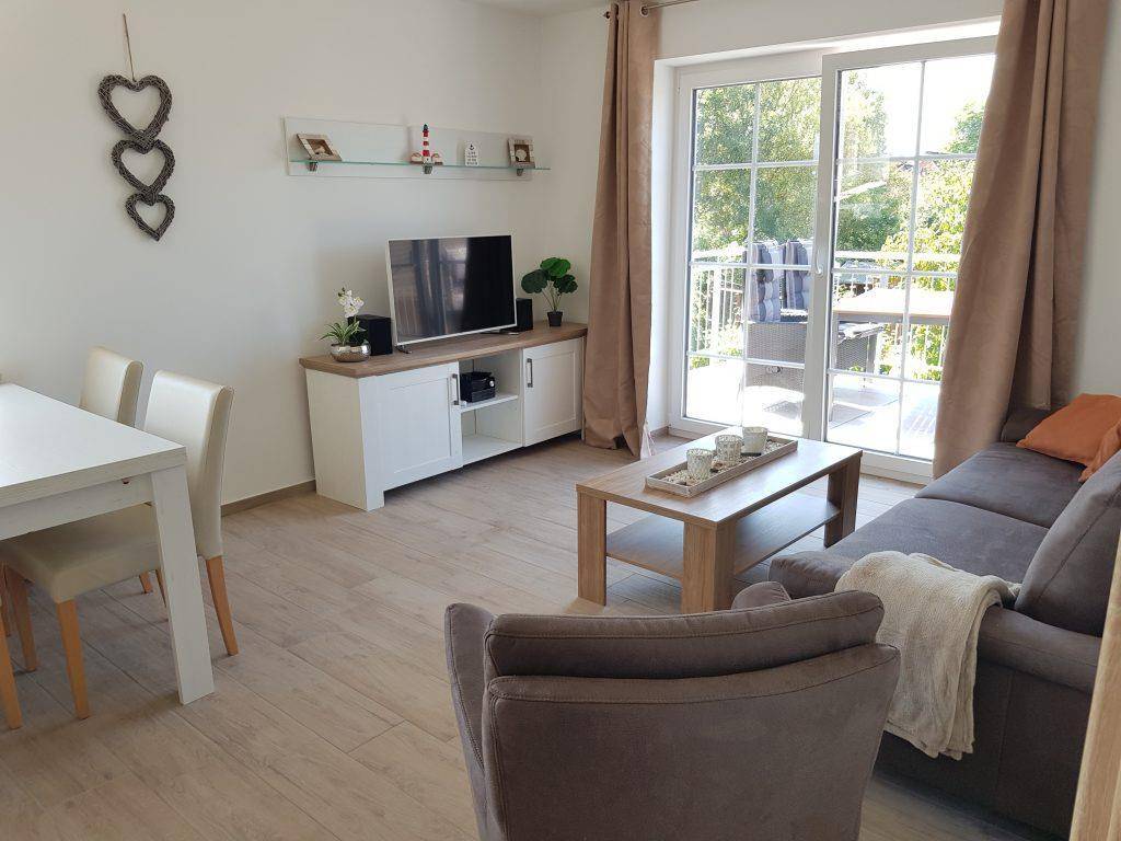 70 M² Ferienwohnung ∙ 2 Schlafzimmer ∙ 4 Gäste - Tating