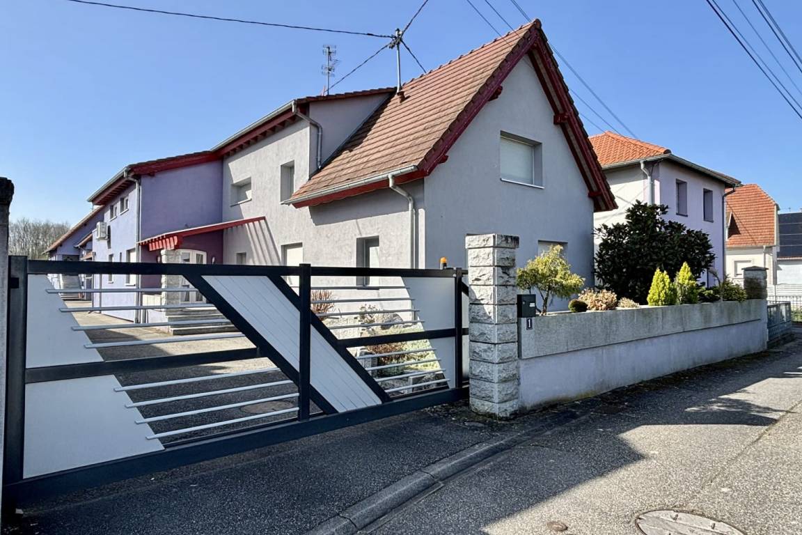 250 M² Appartement ∙ 4 Chambres ∙ 11 Personnes - Bischwiller