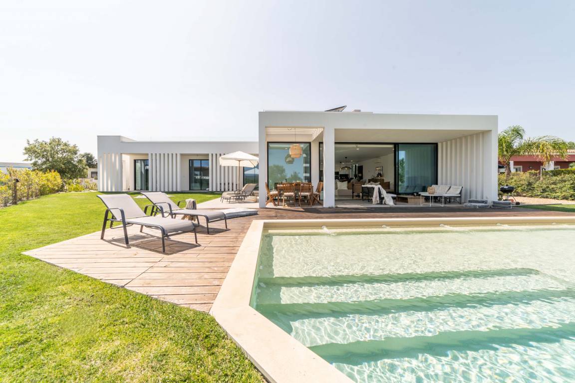 200 M² Villa ∙ 4 Habitaciones ∙ 8 Huéspedes - Sesimbra