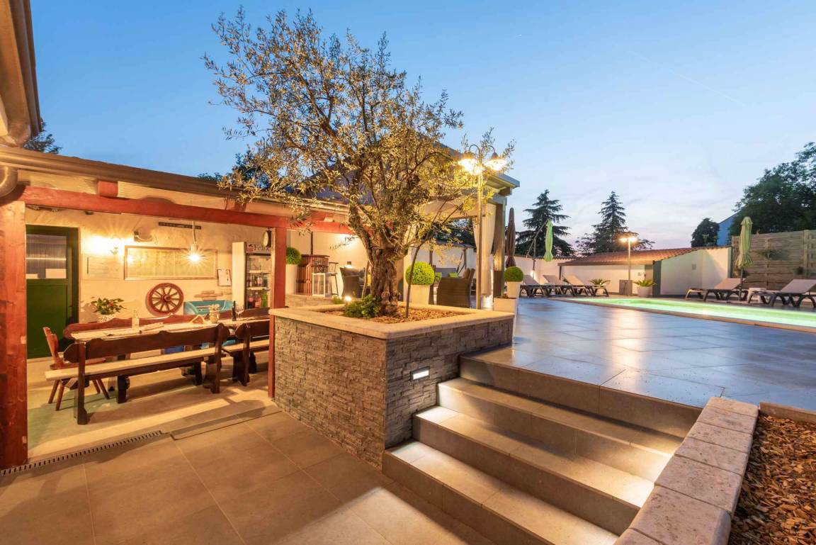 80 M² Appartement ∙ 2 Chambres ∙ 6 Personnes - Poreč