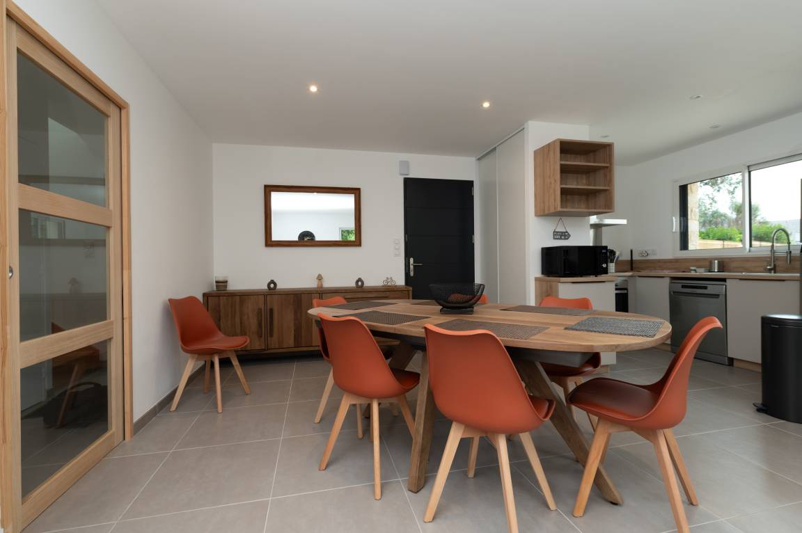 102 M² Maison De Vacances ∙ 4 Chambres ∙ 8 Personnes - Sarzeau