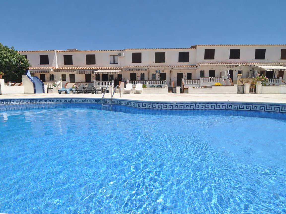 94 M² Villa ∙ 3 Chambres ∙ 7 Personnes - L'Escala