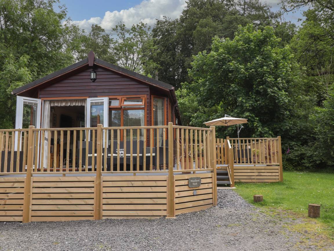 105 M² Cottage ∙ 2 Bedrooms ∙ 4 Guests - Ambleside