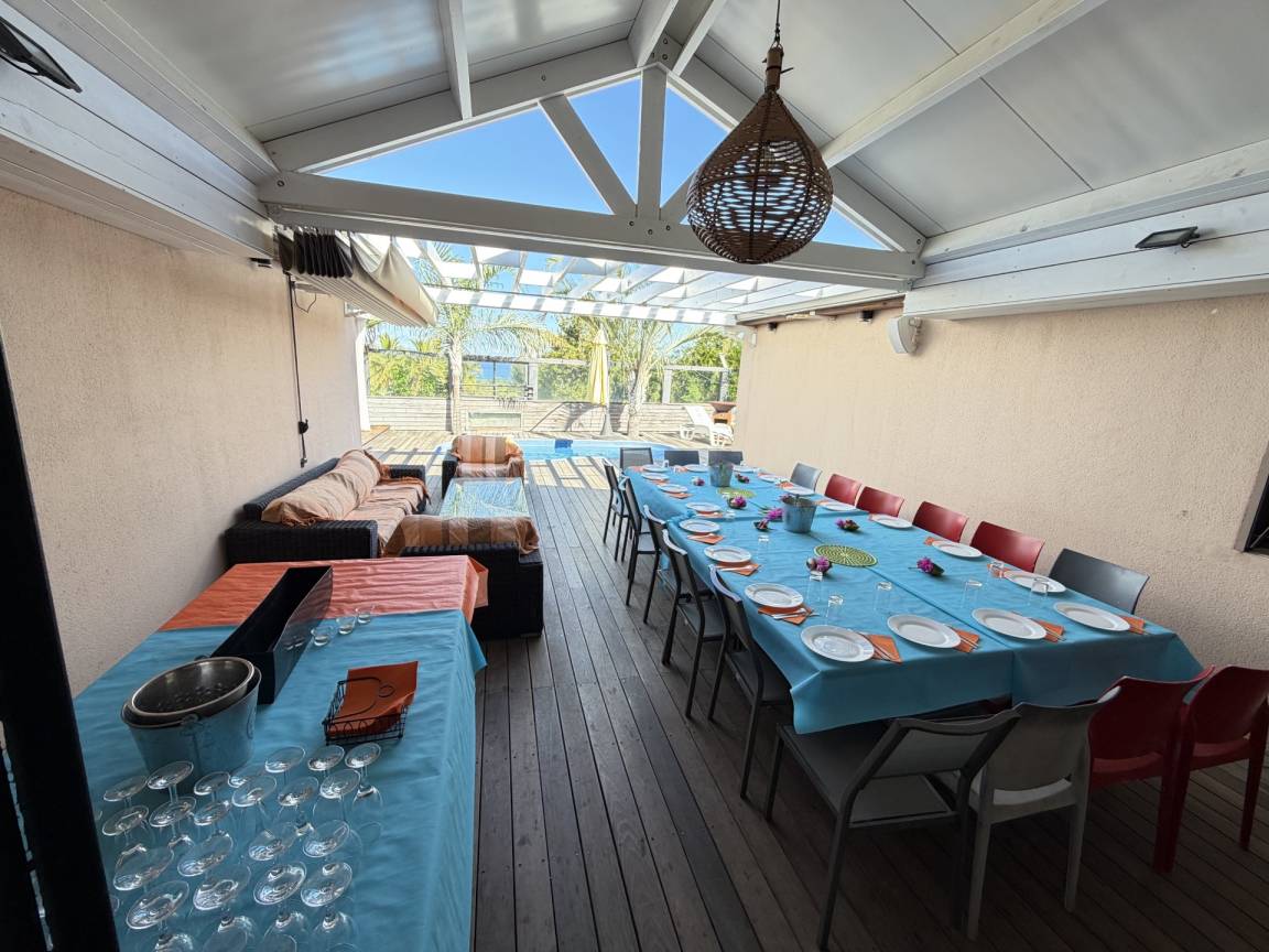 200 M² Villa ∙ 6 Slaapkamers ∙ 16 Gasten - Saint-Gilles, Réunion