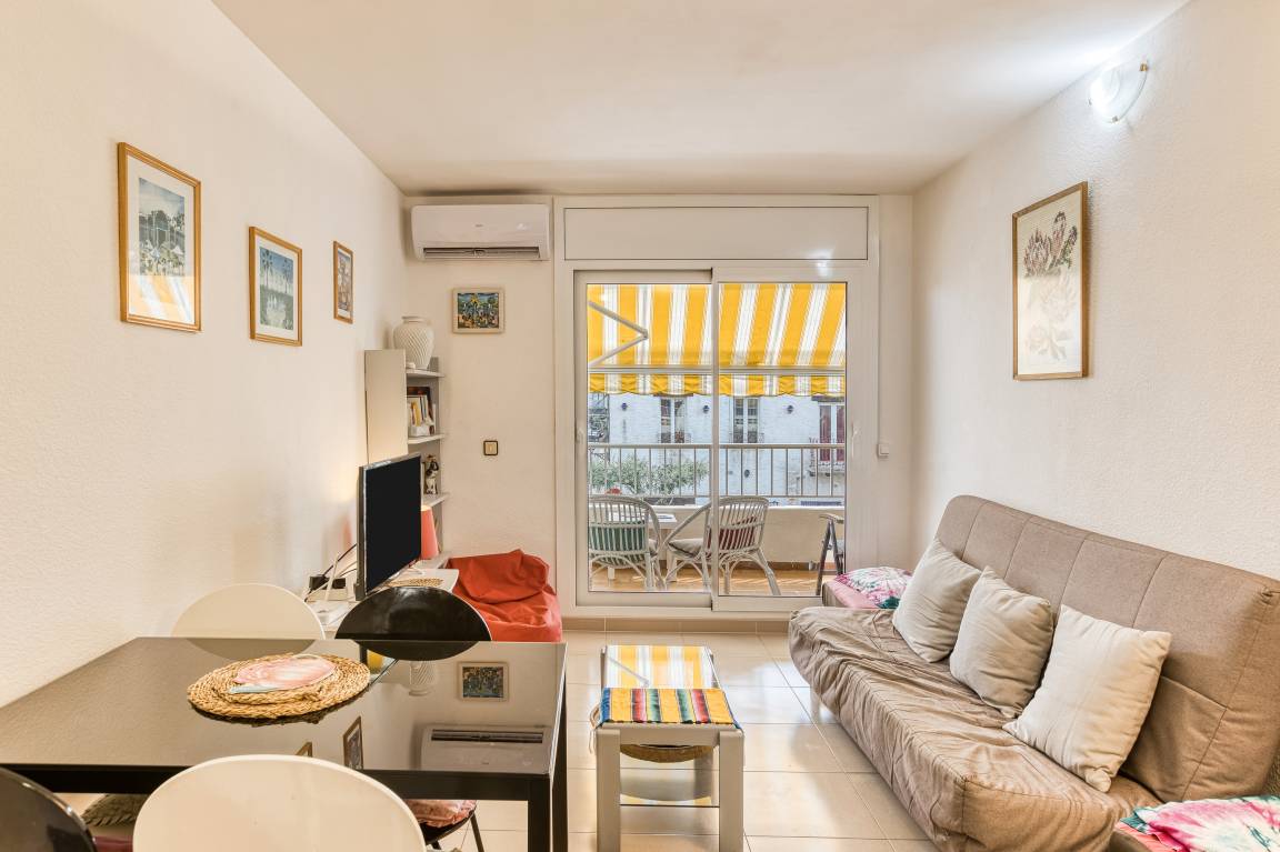 58 M² Ferienwohnung ∙ 2 Schlafzimmer ∙ 5 Gäste - Empuriabrava