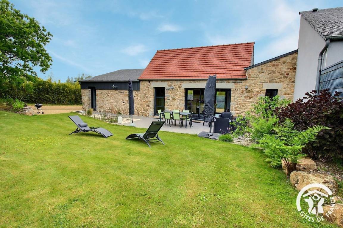 68 M² Gîte ∙ 2 Bedrooms ∙ 5 Guests - Brittany