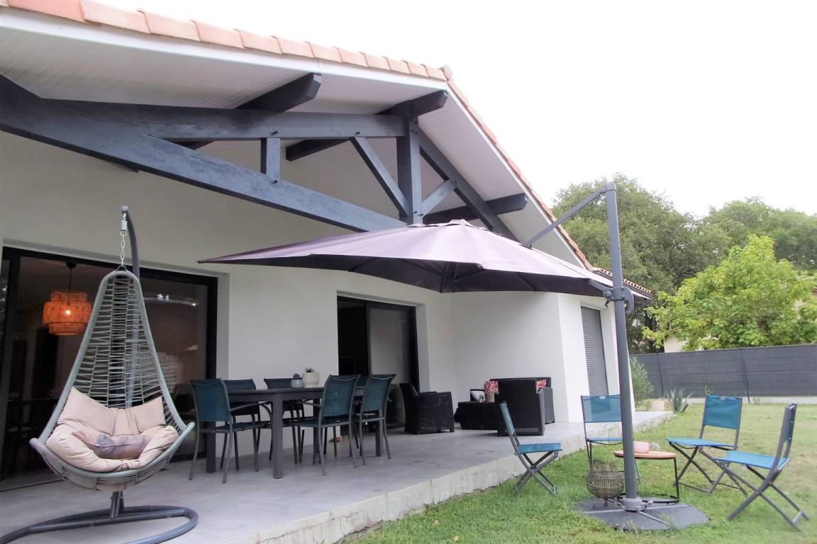 132 M² House ∙ 4 Bedrooms ∙ 8 Guests - Soustons