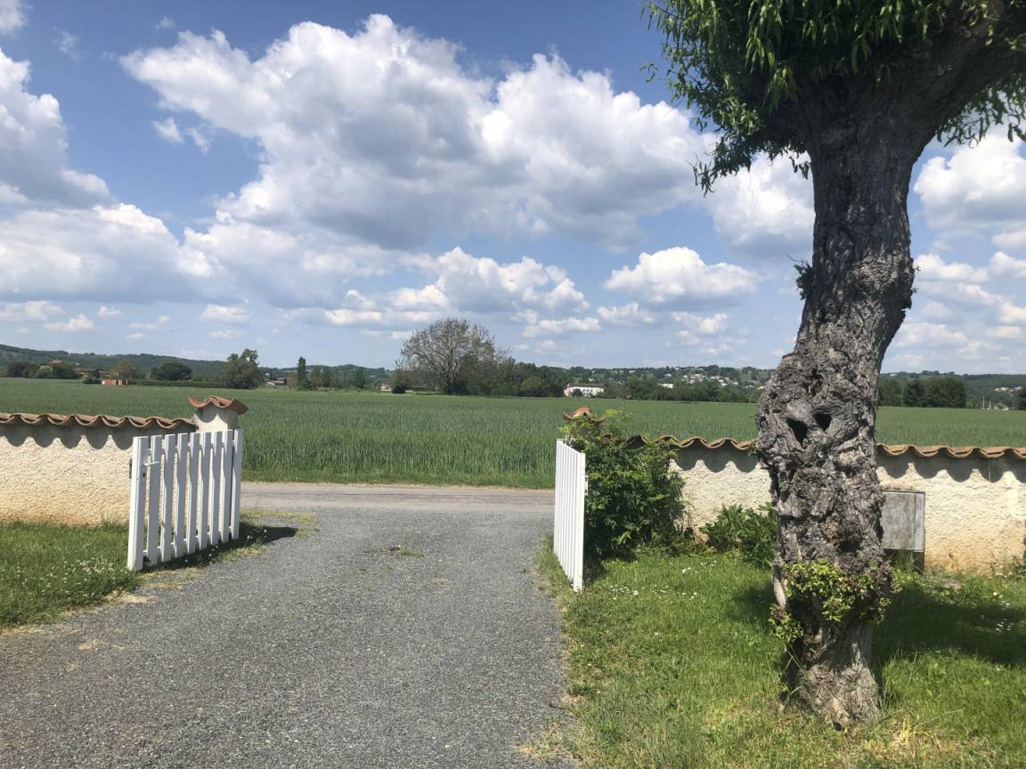 60 M² Gîte ∙ 1 Chambre ∙ 2 Personnes - Albi
