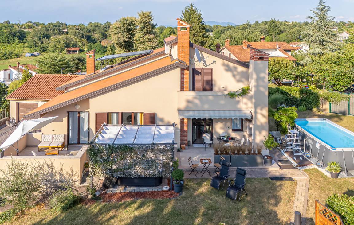 160 M² Ferienhaus ∙ 2 Schlafzimmer ∙ 4 Gäste - Pazin