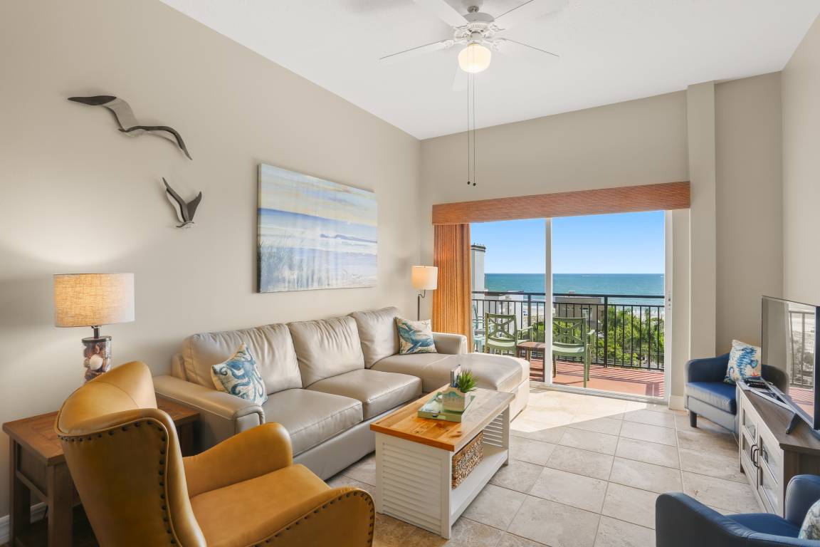 90 M² Condo ∙ 2 Bedrooms ∙ 6 Guests - Madeira Beach, FL