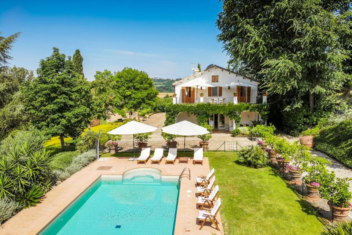 360 M² Villa ∙ 6 Schlafzimmer ∙ 13 Gäste - San Benedetto del Tronto