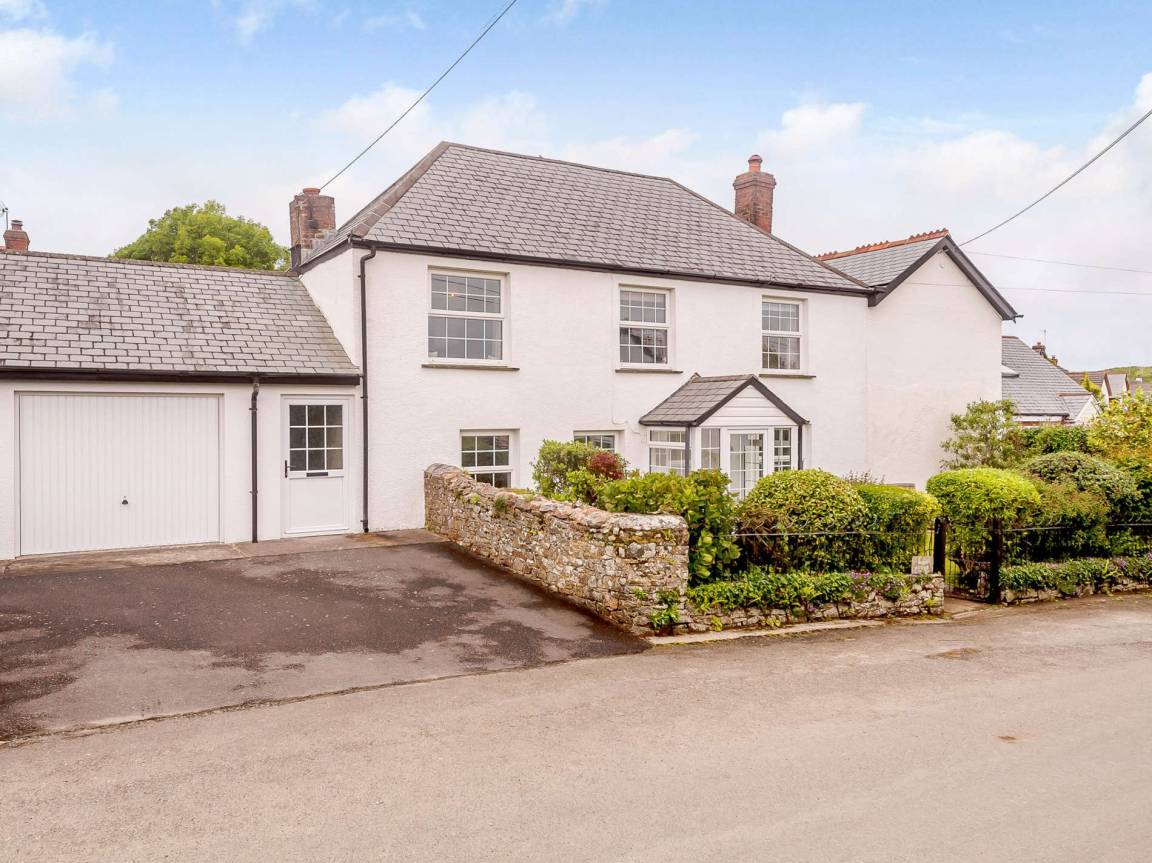 Cottage ∙ 3 Bedrooms ∙ 6 Guests - Cornwall