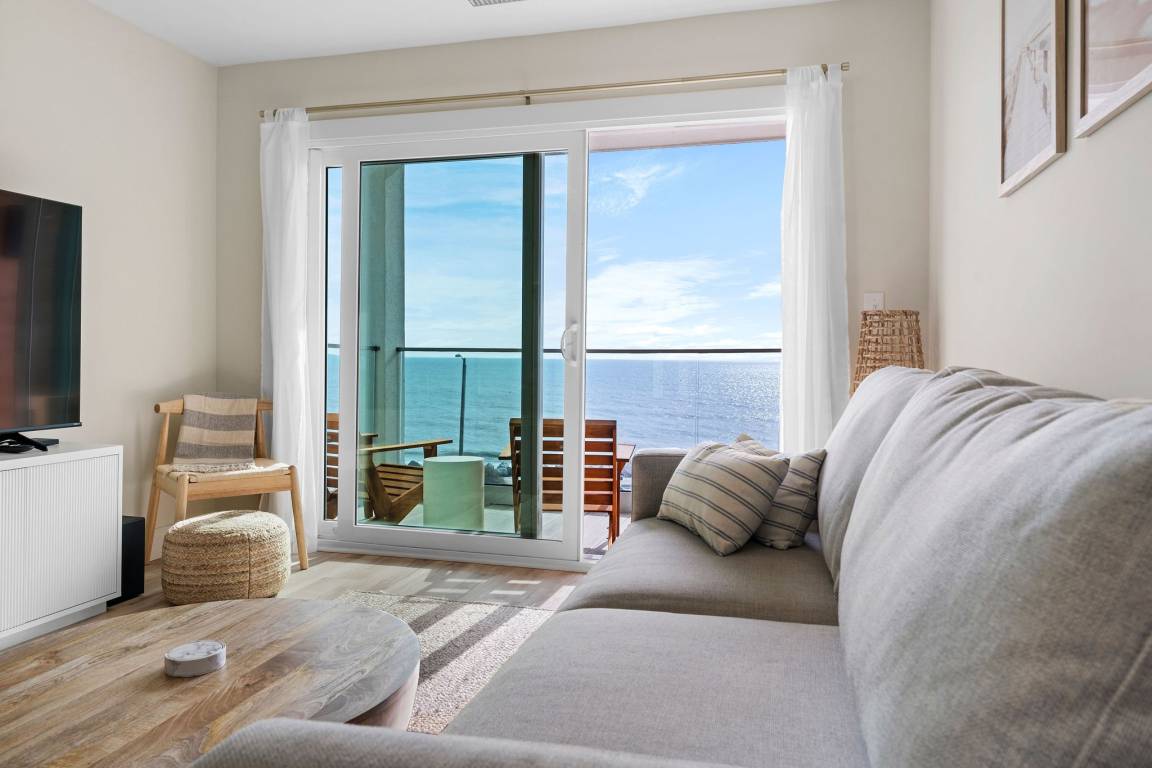 Condo ∙ 2 Bedrooms ∙ 6 Guests - Carolina Beach, NC