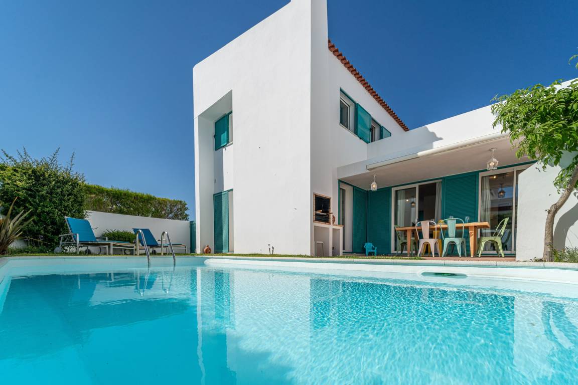130 M² Villa ∙ 3 Bedrooms ∙ 6 Guests - Alvor
