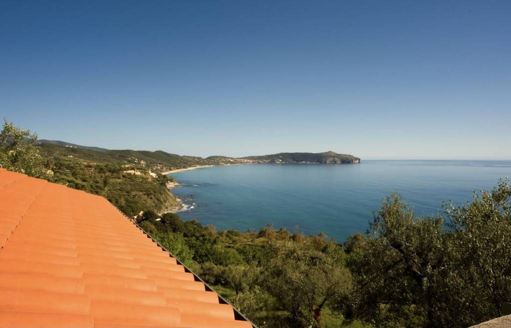 120 M² Apartment ∙ 3 Bedrooms ∙ 20 Guests - Palinuro