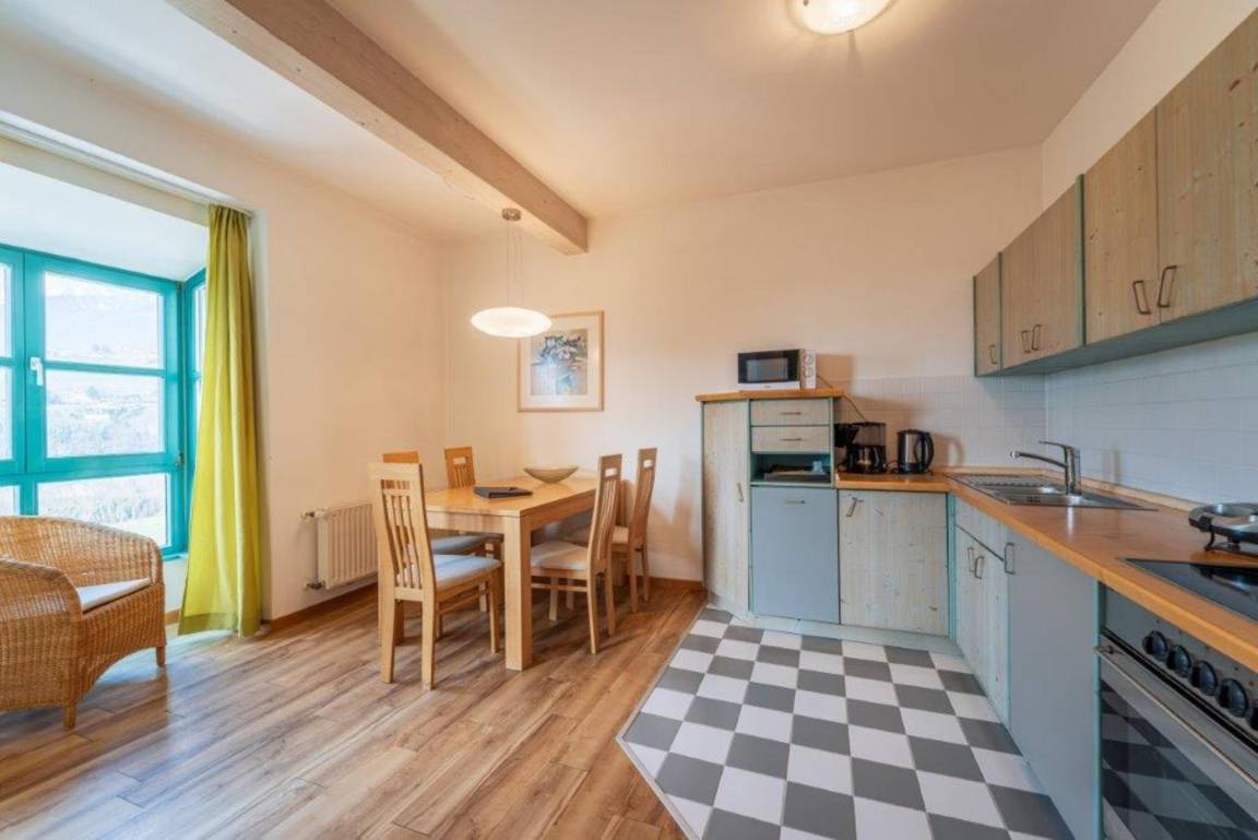 62 M² Apartment ∙ 2 Bedrooms ∙ 5 Guests - Schenna