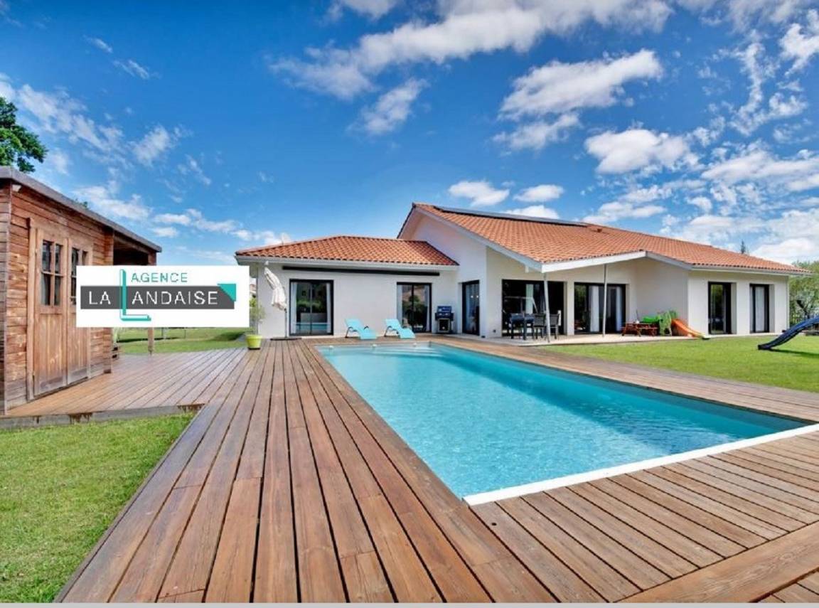 170 M² Villa ∙ 5 Bedrooms ∙ 9 Guests - Biscarrosse