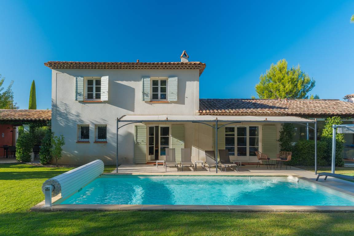 180 M² Ferienhaus ∙ 4 Schlafzimmer ∙ 10 Gäste - Salon-de-Provence