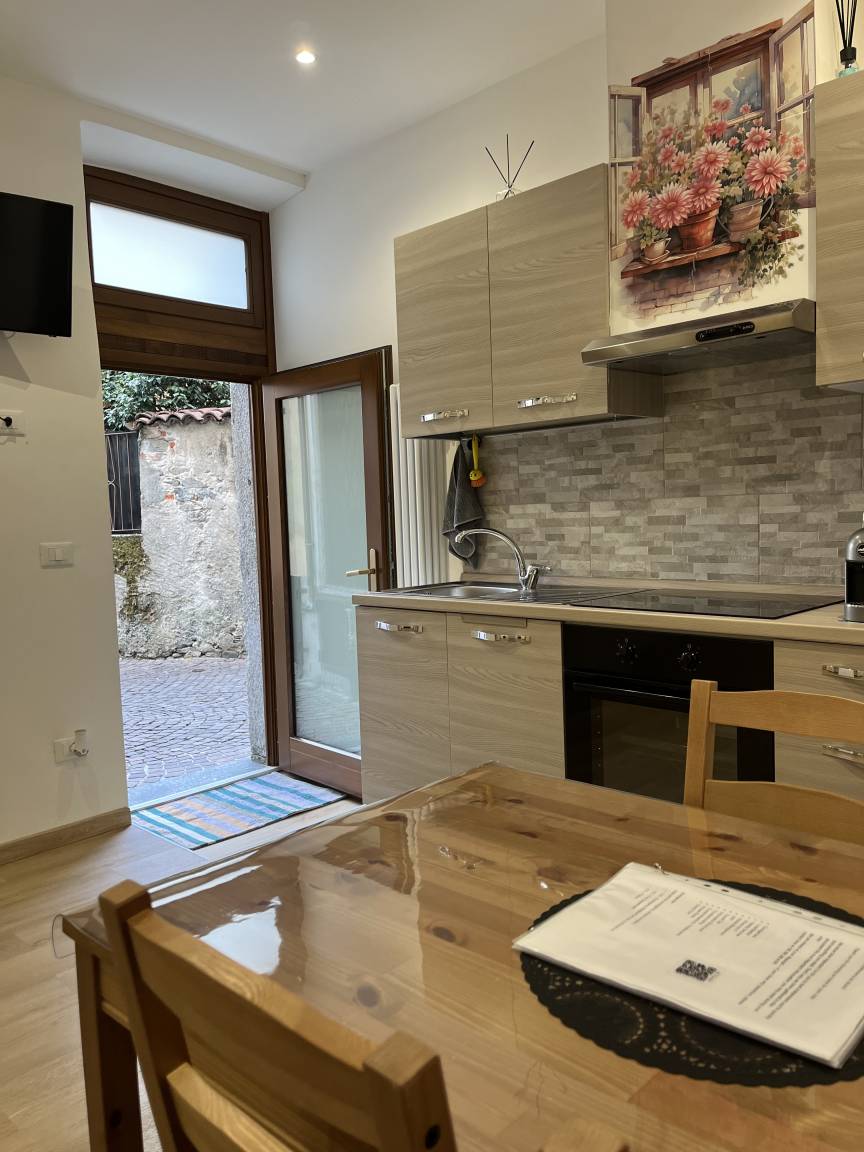 53 M² Apartment ∙ 1 Bedroom ∙ 3 Guests - Verbania