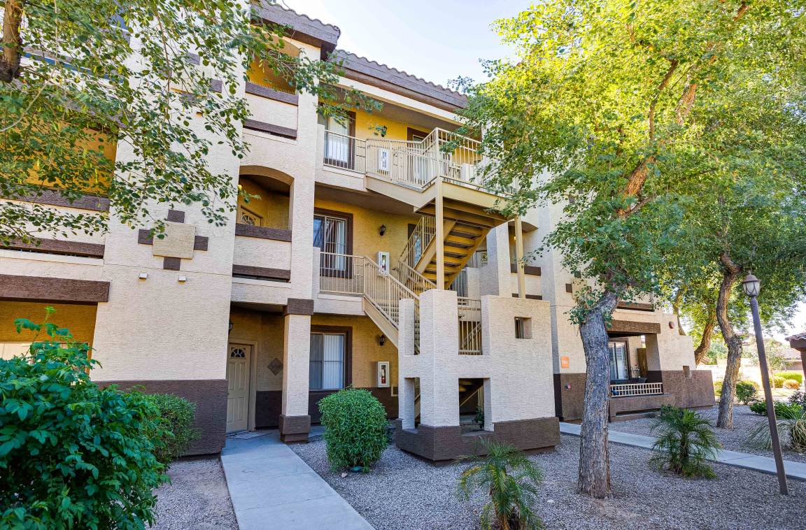 119 M² Apartamento ∙ 3 Habitaciones ∙ 6 Huéspedes - Mesa, AZ