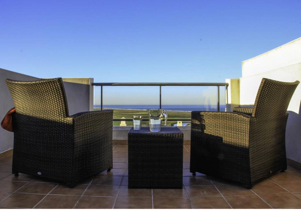 115 M² Casa ∙ 3 Habitaciones ∙ 6 Huéspedes - Conil de la Frontera