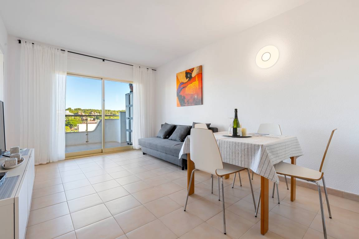 52 M² Apartamento ∙ 2 Habitaciones ∙ 6 Huéspedes - Salou