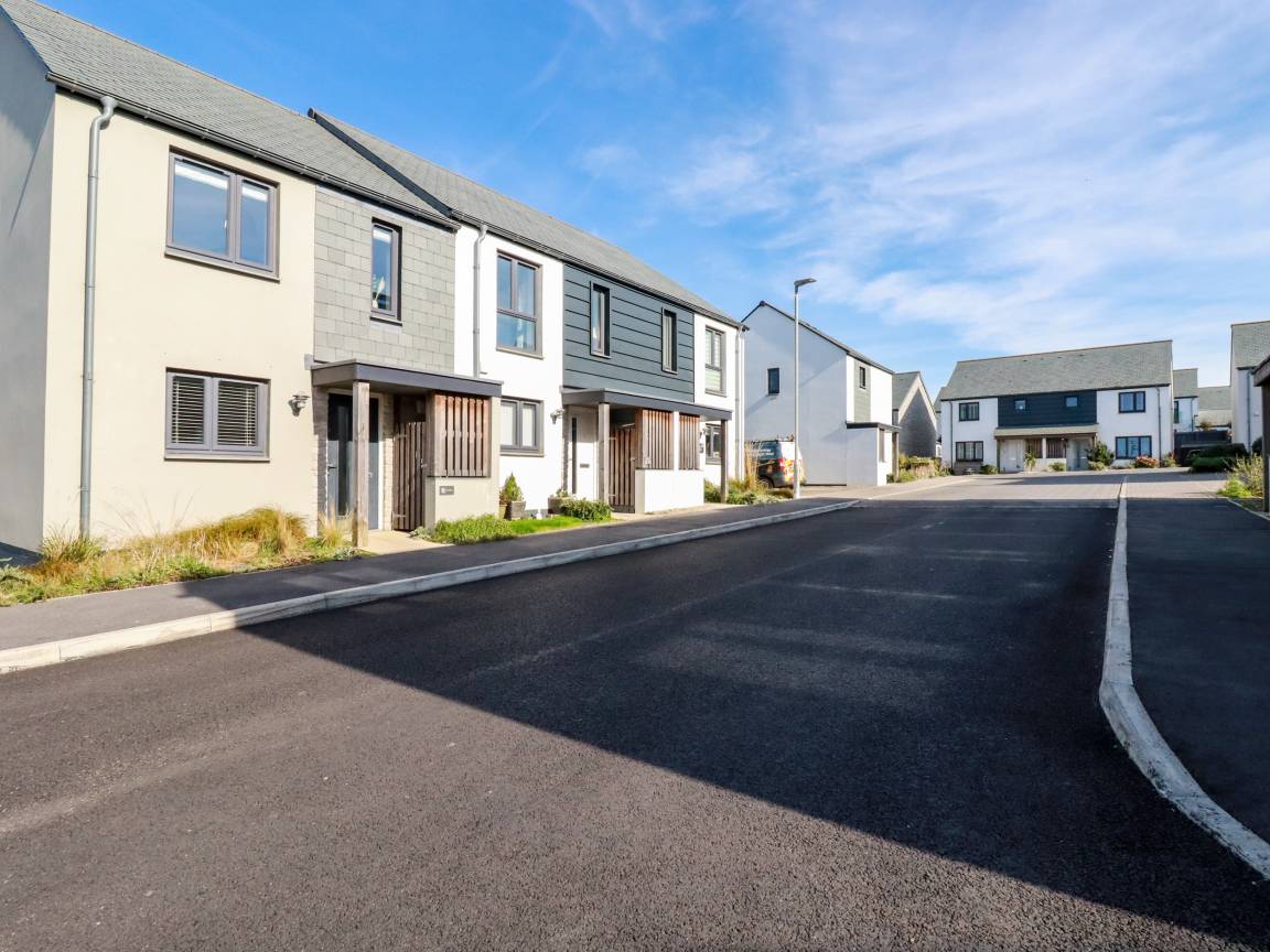Cottage ∙ 2 Bedrooms ∙ 4 Guests - Fistral Beach