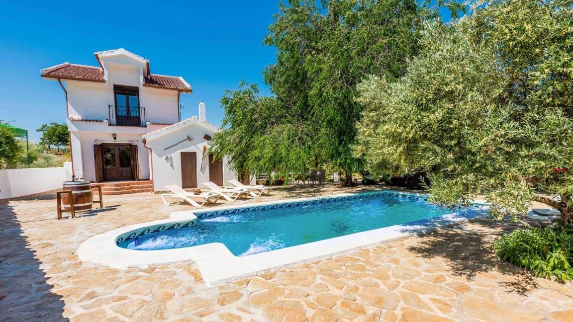 200 M² Huis ∙ 4 Slaapkamers ∙ 8 Gasten - Alhama