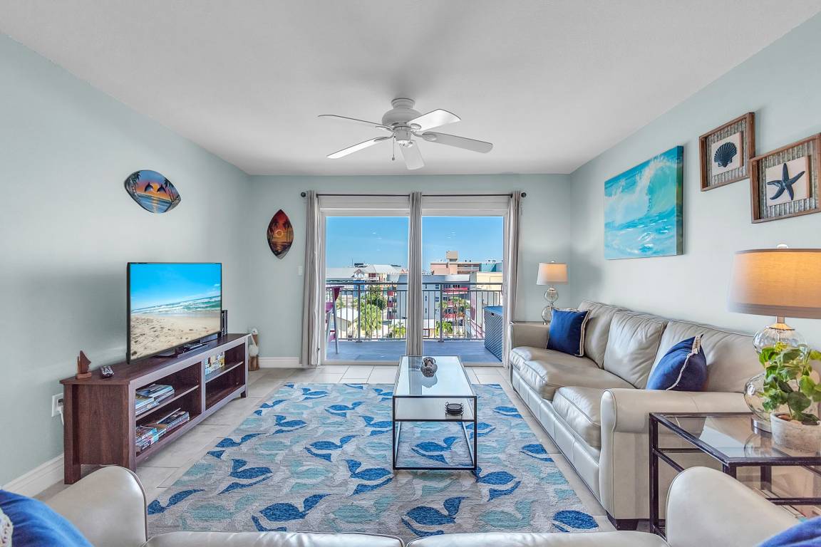 87 M² Condo ∙ 2 Bedrooms ∙ 6 Guests - Madeira Beach, FL