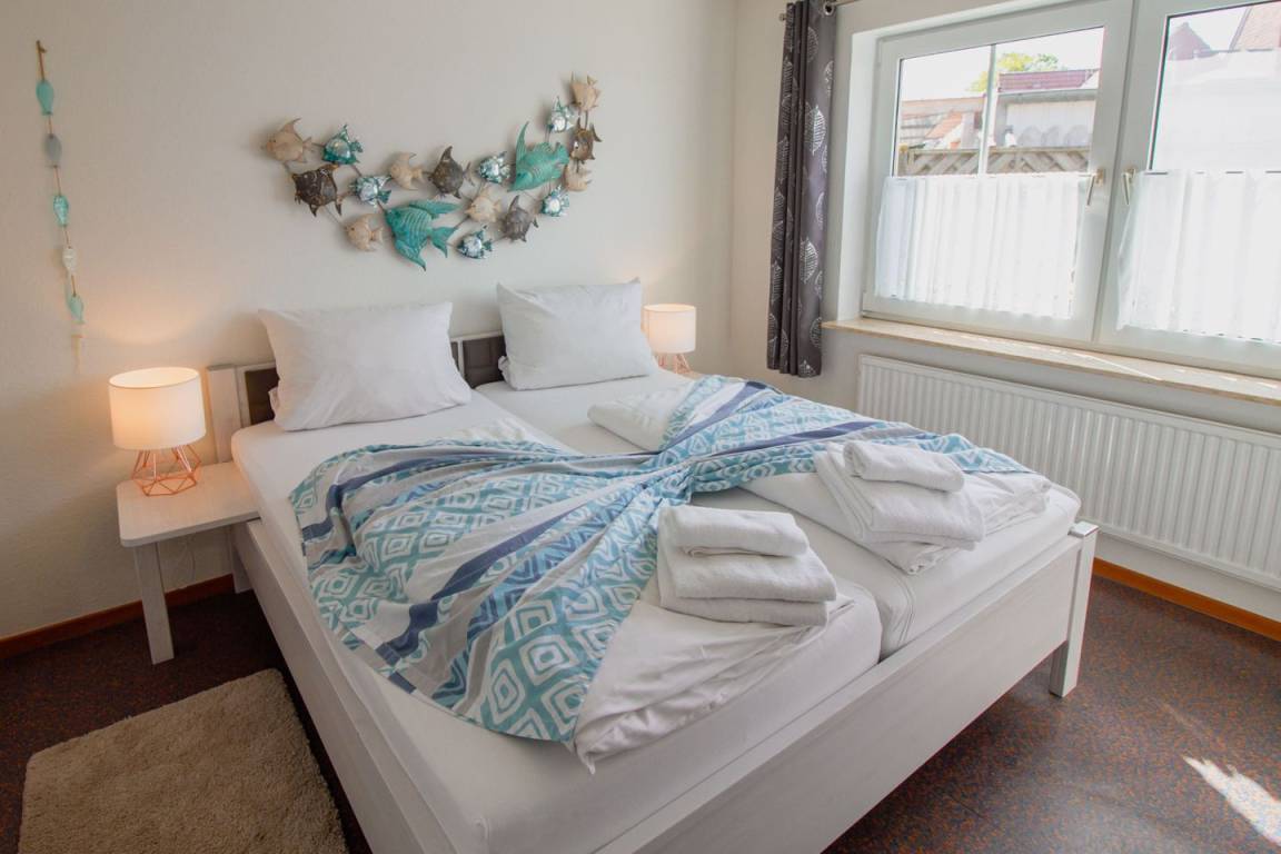 65 M² Ferienwohnung ∙ 2 Schlafzimmer ∙ 4 Gäste - Greetsiel