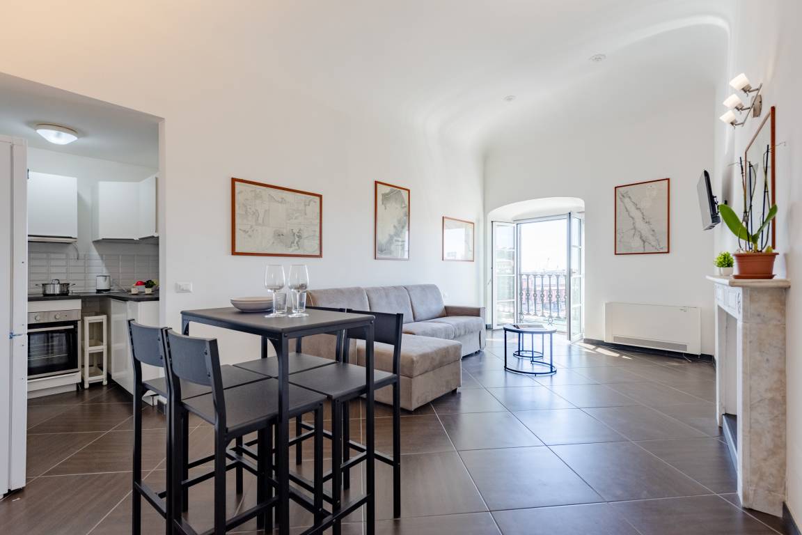 69 M² Apartment ∙ 1 Bedroom ∙ 4 Guests - Genoa