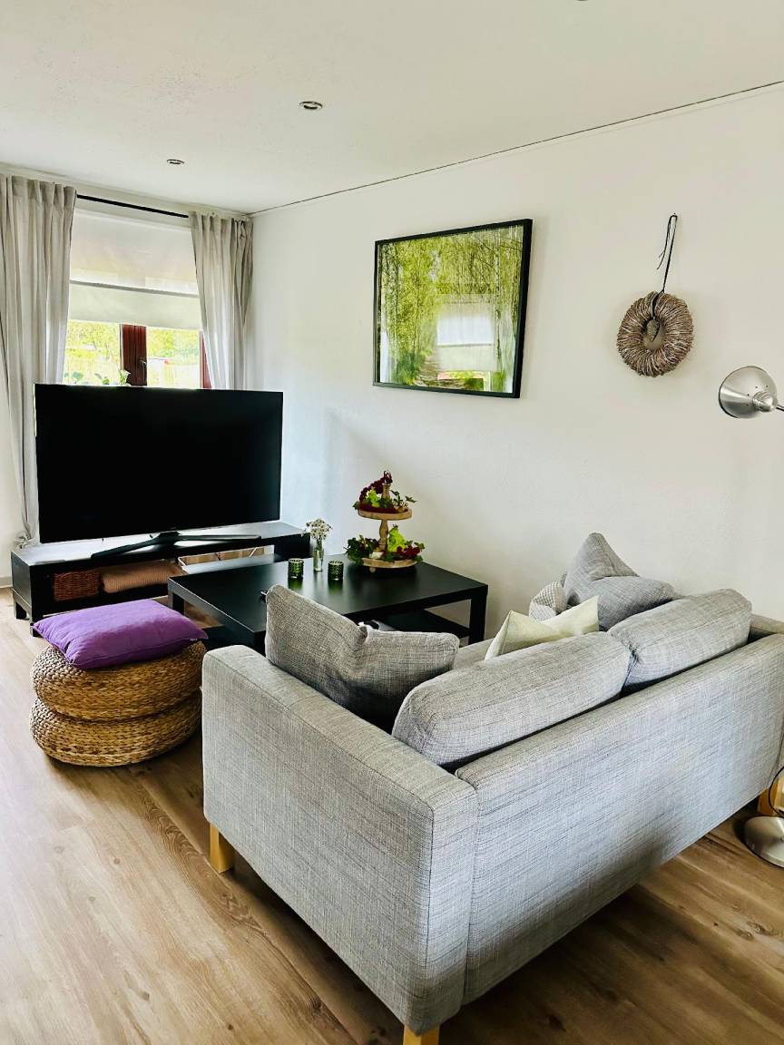 45 M² Ferienwohnung ∙ 1 Schlafzimmer ∙ 2 Gäste - Saarland