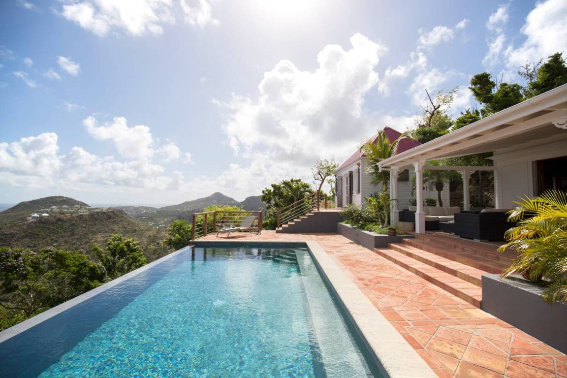 250 M² Vivenda ∙ 2 Quartos ∙ 4 Hóspedes - São Bartolomeu