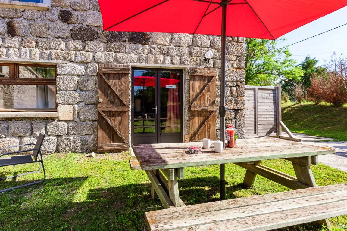 40 M² Maison De Vacances ∙ 1 Chambre ∙ 4 Personnes - Lac de Naussac