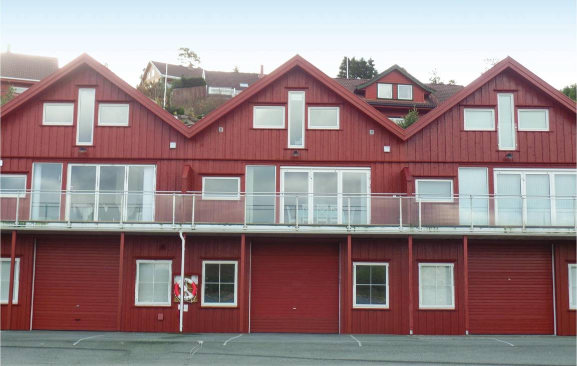 83 M² Apartamento ∙ 3 Habitaciones ∙ 8 Huéspedes - Spangereid